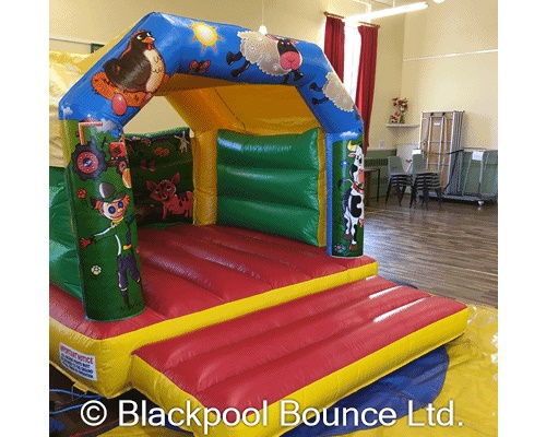 8x11ft Farm Yard Theme - Inflatable and Bouncy Castle Hire in Blackpool ...